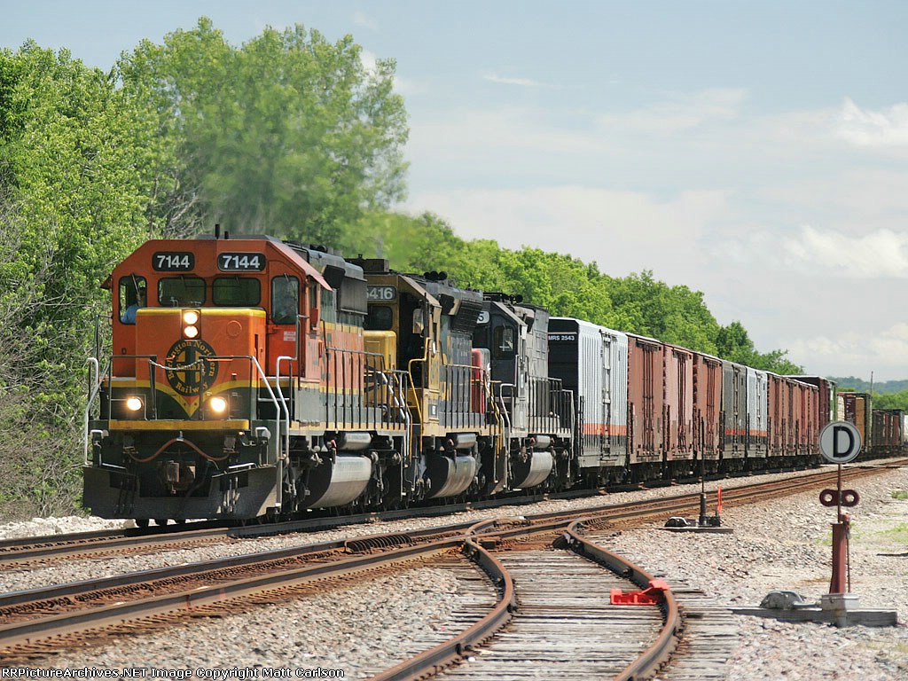 BNSF 7144
